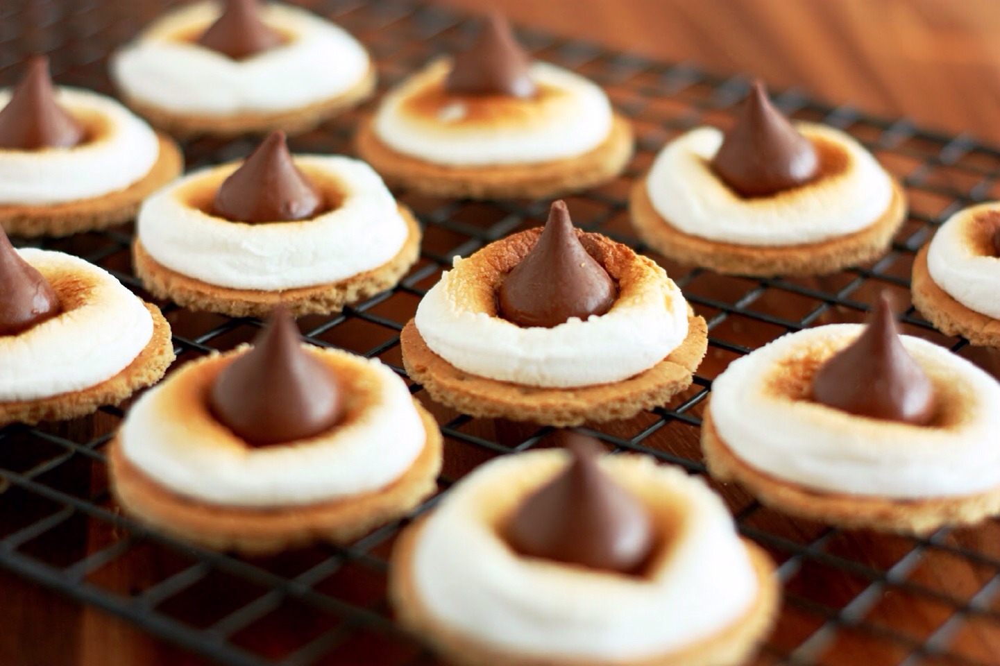 Smore Bites, A Quick, Easy, Fun Dessert, Especially On Rainy Summer ...